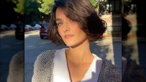 The Low Effort Sliced Bob Is A Refreshing Take On The Short Haircut Trend