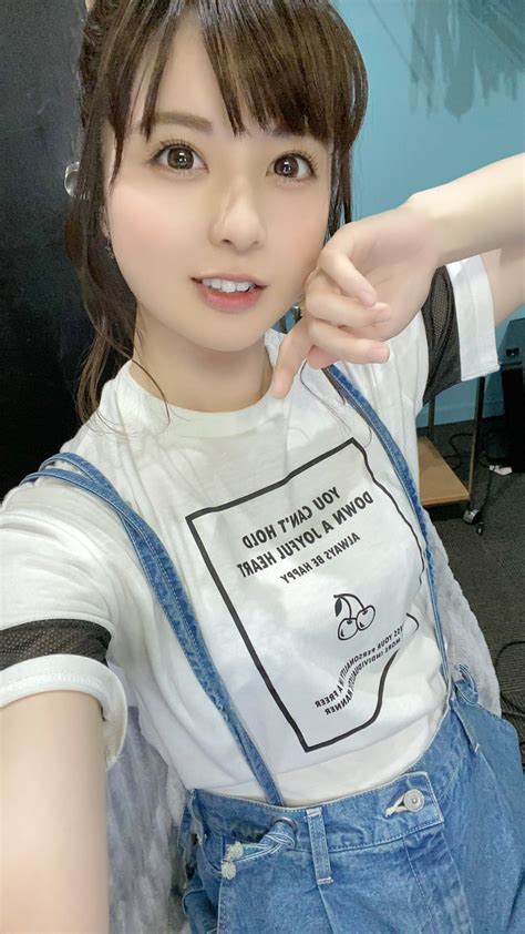 Neng Cantik Siapa Namanya 9GAG