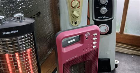 겨울 계절 온풍 난방 온풍기 난로 전기 라디에이터 석영관 히터 히타 라지 라지에이터 욕실 베란다 보일러 동파 후평동 생활