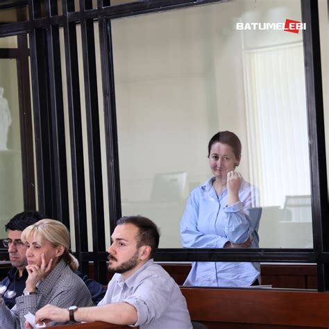 ბათუმელები 🟥 მზია ამაღლობელი სასამართლო პროცესზე ბათუმის საქალაქო სასამართლო 16 მაისი
