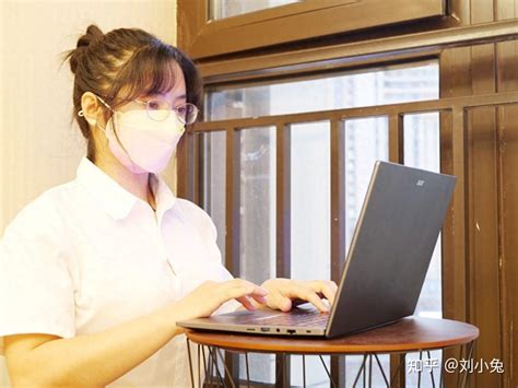 这年代谁还用台式机？用显卡的钱买高配笔记本，网友：一机多用 知乎