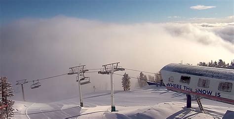 Tahoe Resorts Receive Several Inches Of Snow Mt Rose Gets A Foot