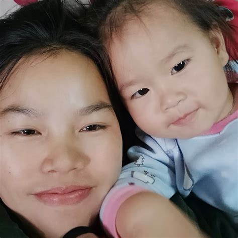 ຟາມແໜແດງ ສາຍພັນໄມໂຄຣຟີ ຟາມແໜແດງ ສາຍພັນໄມໂຄຣຟີນລ່າ ນາງນຸ່ນ