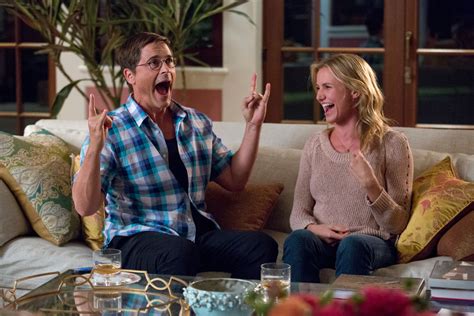 Sex Tape Clip And Images Cameron Diaz Wears Sexy Roller Skates