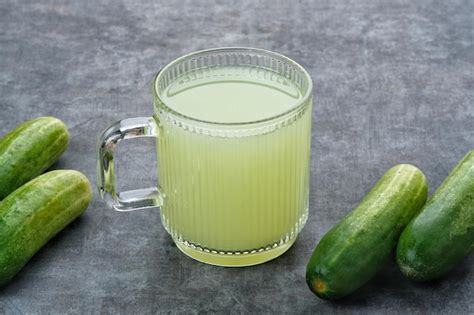 Premium Photo Fresh Cucumber Juice Cold Pressed Juice