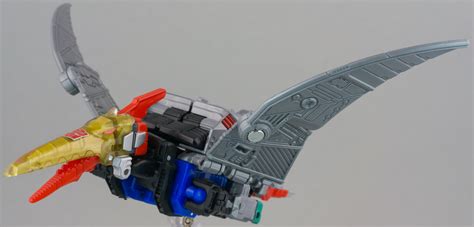 Tfw2005s Power Of The Primes Swoop Gallery Transformers News Tfw2005