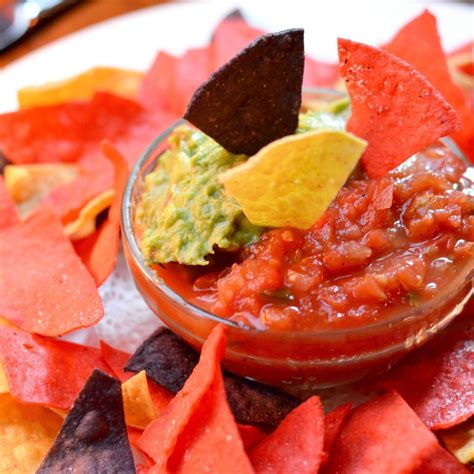 Pershing Square The Buzz Bar Pershingsquarenyc Serves A Facebook