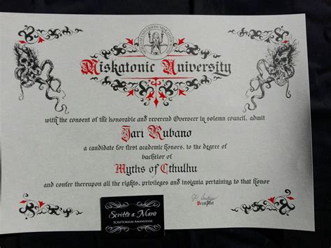 Laurea Miskatonic Jari Scrittoamano