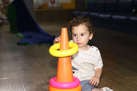 ბავშვთა სადღესასწაულო ცენტრი ზღაპარი Rustavi