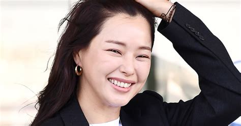 이하늬 매력적인 인디언 보조개[포토엔hd]