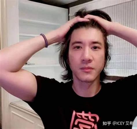 王力宏直播刮胡子卖课：粉丝经济能支撑他走多久 知乎