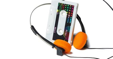 카세트테이프로 음악을 듣는다고