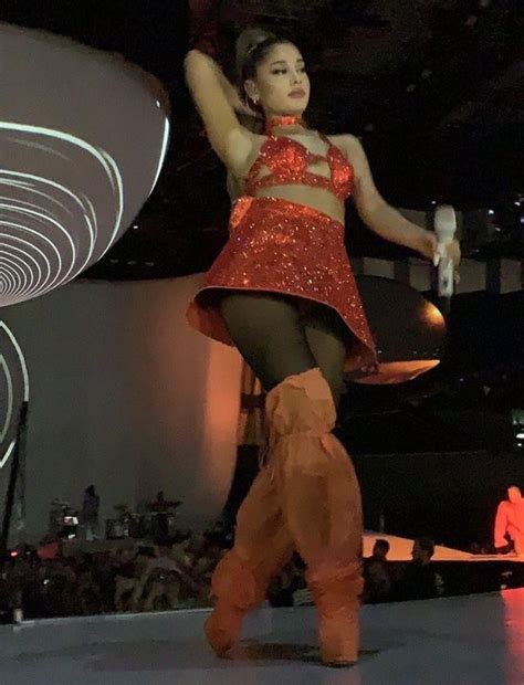Appreciation Post For The Sparkly Orange Swt Look