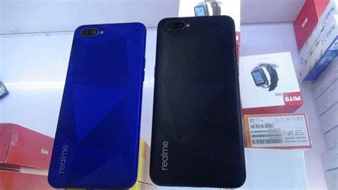 Cari Ponsel Harga Bawah Rp Juta Ini Daftar Lengkap Harga Update Oktober Di Semarang