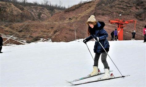红崖谷滑雪场 石家庄红崖谷滑雪场 红崖谷风景区简介 大山谷图库