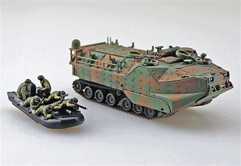 ゴツゴツの装甲やキャタピラをリアルに再現！青島文化教材社、「陸上自衛隊 水陸両用車」の172スケールプラモデルを発売 Game Watch