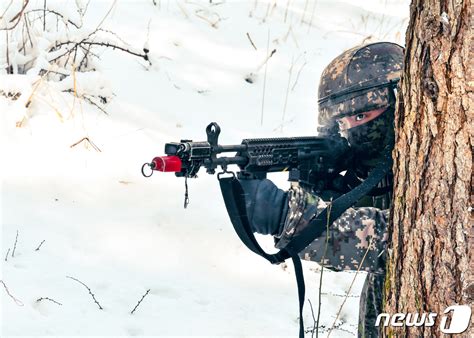 목표를 포착했다 뉴스1