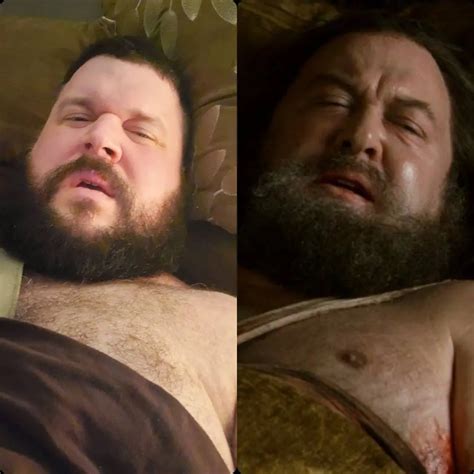 Bobby B Cosplay Scrolller