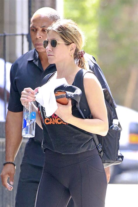 Jennifer Aniston Yoga Pants