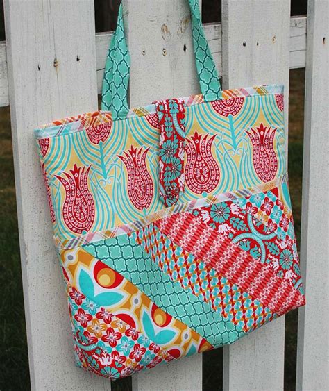 Patchwork Tote Bag Tutorial ~ Free