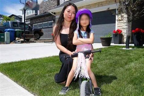 邻居喂食郊狼华人母女遭殃被撕咬监控录下惊恐瞬间 宠界新闻