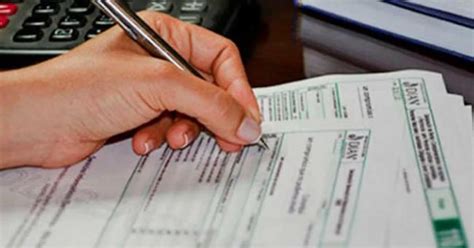 Declaración de renta en la Dian en 2024 puede salir más barata por tener personas a su cargo