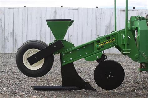 Gopher Eliminator Heavy Duty Gopher Baiting Machine Uses A Simple Meetering Unit To Prevent Gopher Eliminator Heavy Duty Gopher Baiting Machine Uses A Simple Meetering Unit To Prevent