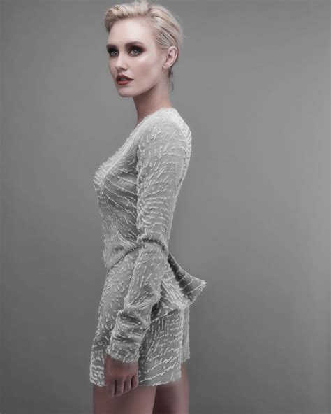 Nicky Whelan Sexy The Fappening Leaked Photos