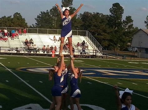 Choctaw Middle School Cheer Stunt Cheer Stunts Cheer Routines