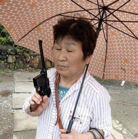 ตัวตึงจากมิยาซากิ อาม่านักคอสเพลย์ เจ้าของสนามเกมแนวเอาตัวรอด สู่มีมยอดฮิตในเกาหลี ถึงขั้นไปโผล่