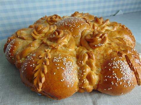 Pin by Marianthi Diakomanolis on Sweets | Food, Breakfast, Bread