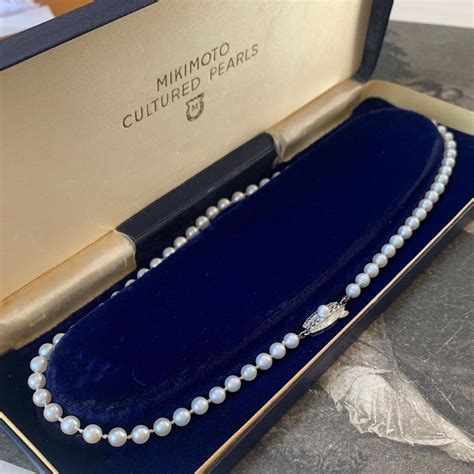 Vintage 1950s Mikimoto Akoya Pearl Necklace Princess Length Silver