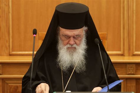 Ο Αρχιεπίσκοπος Αθηνών στην Πλάκα ΕΚΚΛΗΣΙΑ Online