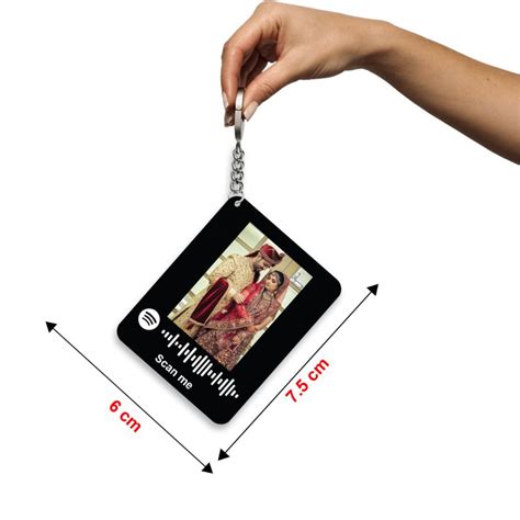 Customized Key Chain With Spotify Song Barcode Or Photo