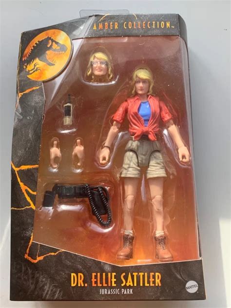 Jurassic Park Amber Collection Dr Ellie Sattler Figure New Sealed £24