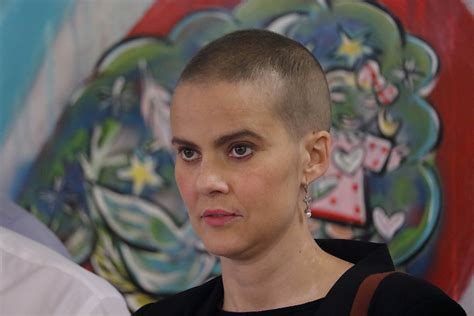 Javiera Suárez Murió Tras Su Larga Batalla Contra El Cáncer — Radio