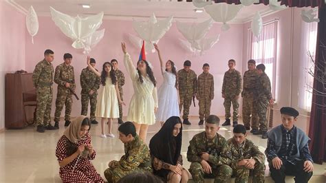 Ախուրյանի թիվ երկրորդ դպրոցի 8ա դասարան Կյանք արժեցող Խաղաղություն 🕊️🕊️ Youtube