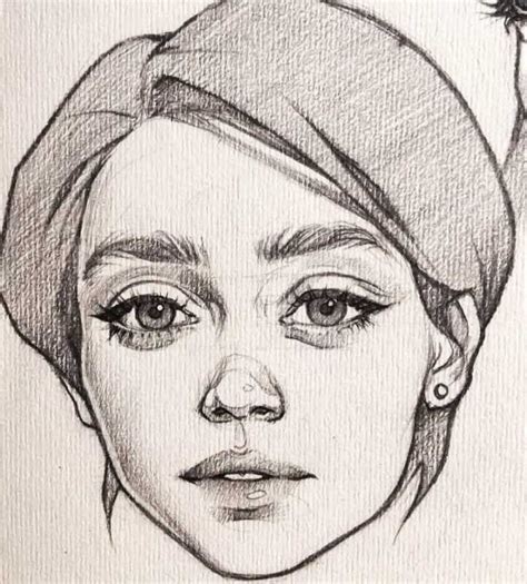 Как нарисовать человека лицо девушки карандашом
