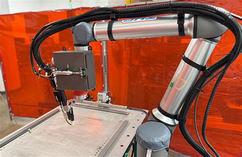 Cohesive Robotics Releases Smart Welding Robotic Workcell The Robot