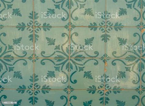 포르투갈 리스본의 오래된 주택 외관에서 그린 세라믹 타일 포르투갈 전통 Azulejos 장식 예술적 디자인 배경 창조적 인 질감 표면 0명에 대한 스톡 사진 및 기타 이미지