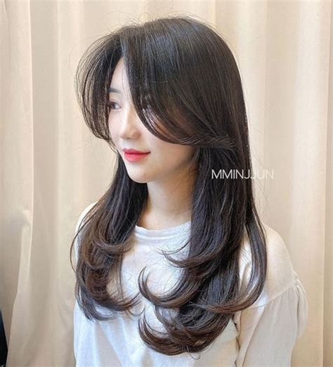 35 ทรงผมยาวสไลซ์ เทรนด์ผมมาแรง 2022 Ladyissue เว็บรีวิวเครื่องสำอาง ชุมชนผู้หญิง ฮาวทู