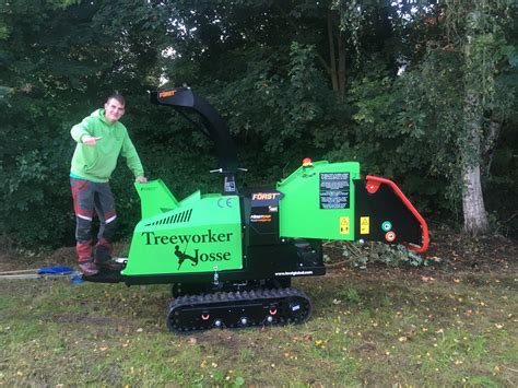Treeworker Josse Grote Hakselaar Forst