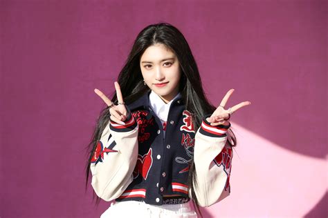 230419 Starship Naver Post Ive Kitsch Mv Behind Kpopping