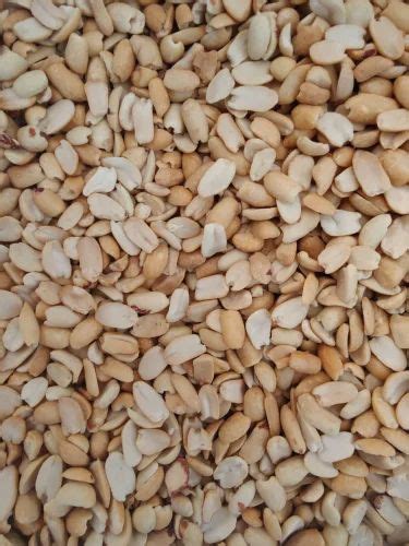 Roasted Peanut Kernel Packaging Type Loose At ₹ 126kg In Mangrol