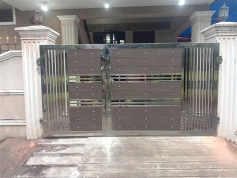 Sliding Metal Gate Design