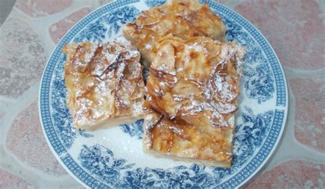 Млечна баница с печени кори Моята Рецепта