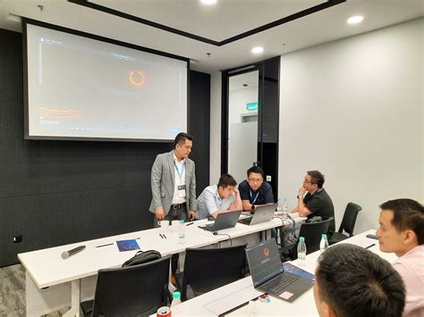 Dr David Yong Lim Wei Juan