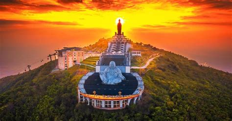 Ho Chi Minh Tunnels De Cu Chi Temple Cao Dai Et Vierge Noire