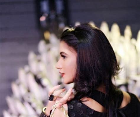 Meet Reena Kapoor 971545738604 Independent Escort Girls