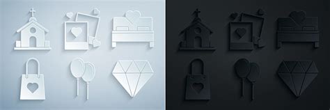 리본 침실 쇼핑백 하트 다이아몬드 두 개의 공백 사진 프레임과 하트 및 교회 건물 아이콘이 있는 풍선을 설정합니다 벡터 3차원 형태에 대한 스톡 벡터 아트 및 기타 이미지